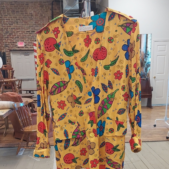 Vintage | Tops | E Gadd Vintage Colorful Gaudy Yellow Patterned Top ...